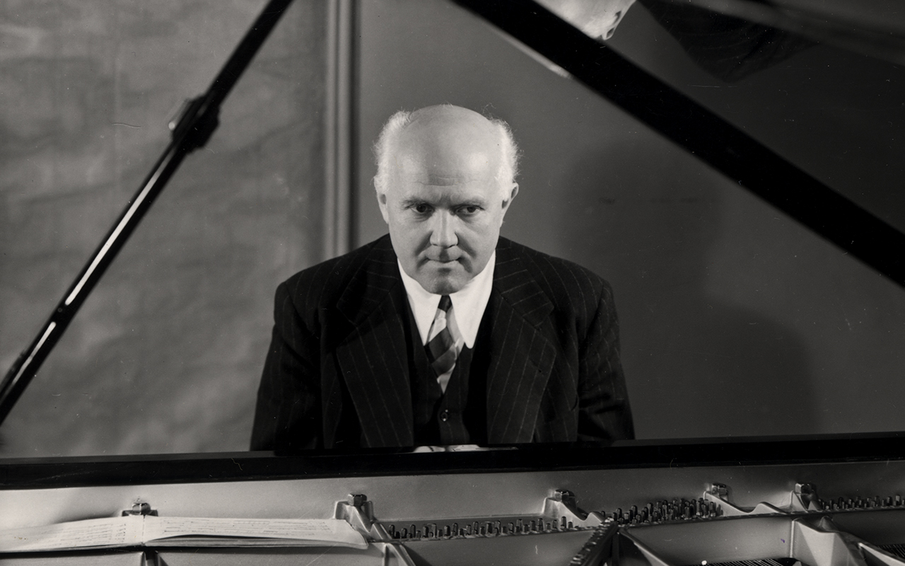 Walter Gieseking | Warner Classics