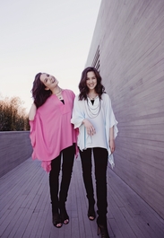 Christina and Michelle Naughton | Warner Classics