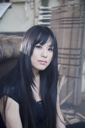 HJ Lim | Warner Classics